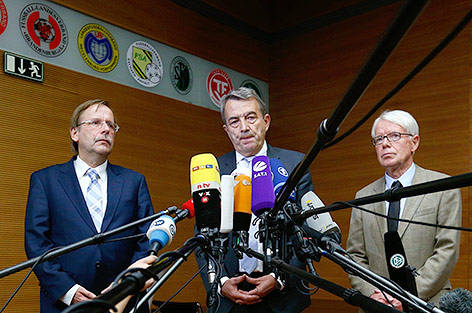 Beckenbauer greift neue DFB-Bosse an - sport.ORF.at